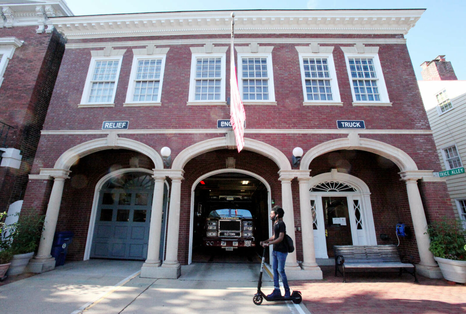 AFD battalion chiefs not entitled to overtime pay, appeals court rules ...