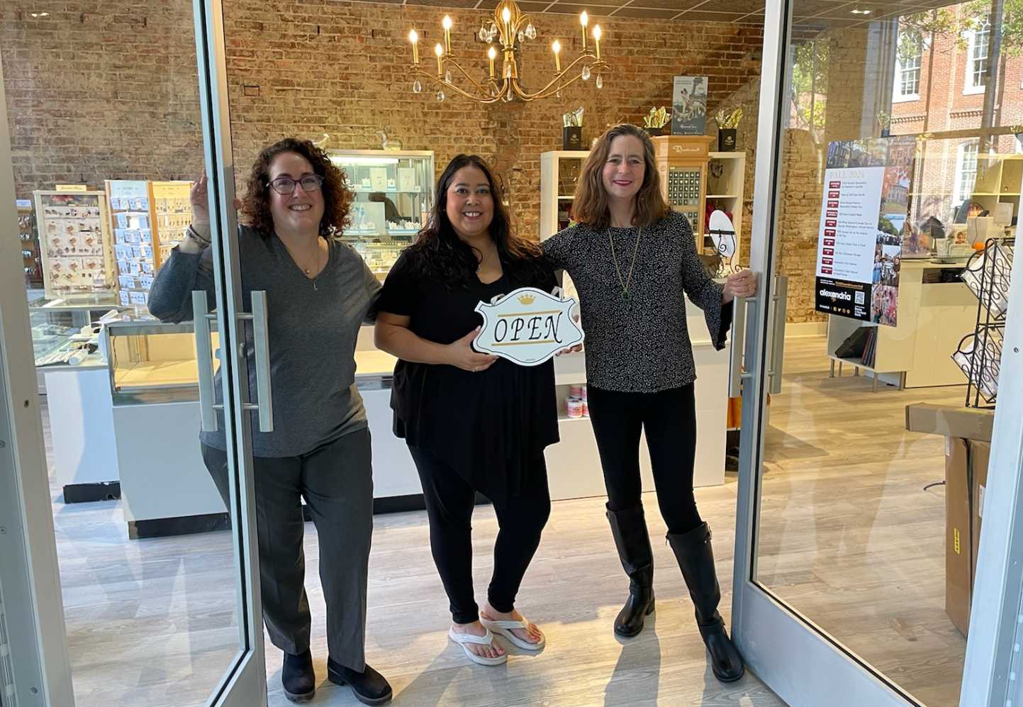 Jewelry and gift store hosting grand reopening this weekend in Old Town ...