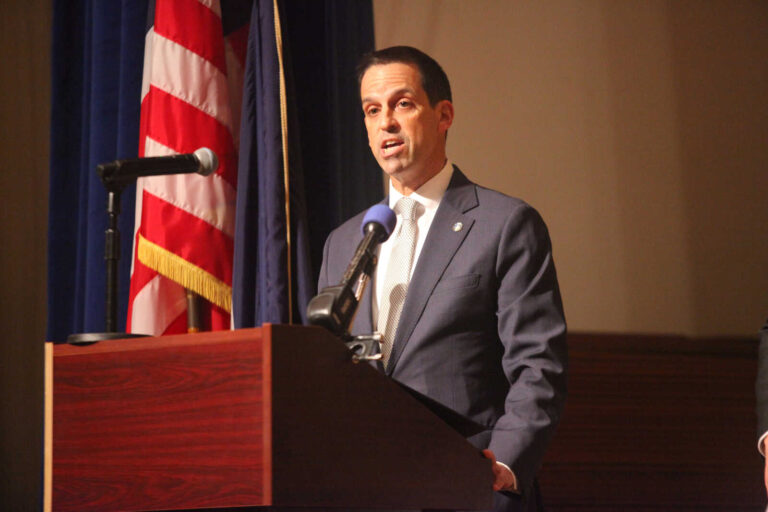 Alexandria Police Chief Tarrick McGuire sworn in and unveils ‘100 Day ...