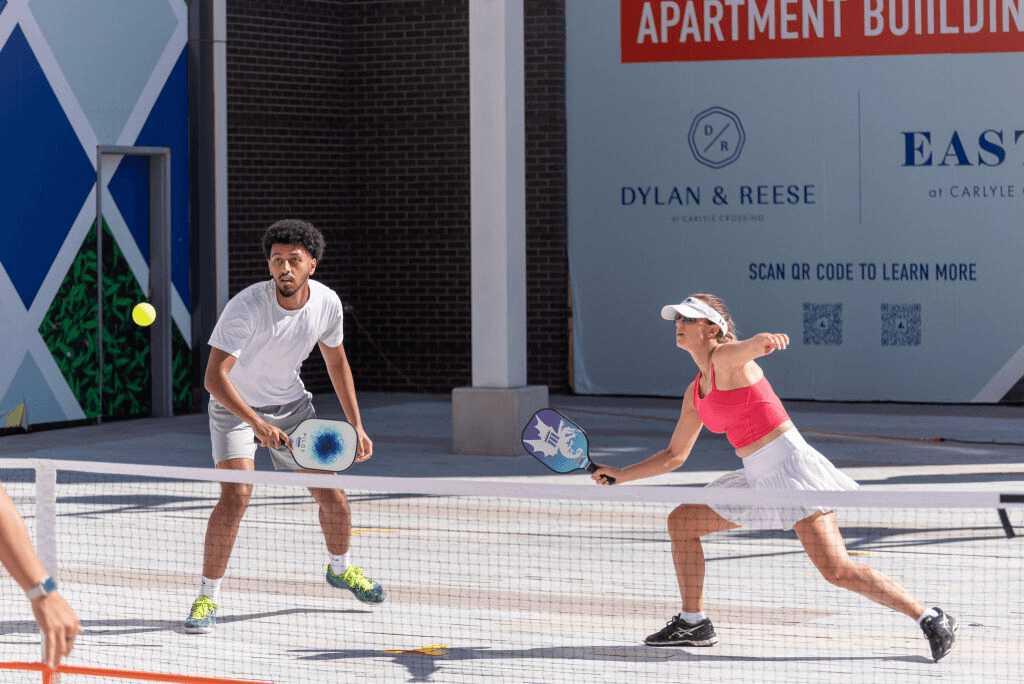 Carlyle Crossing brings community pop-up Pickleball Tournament Back for ...