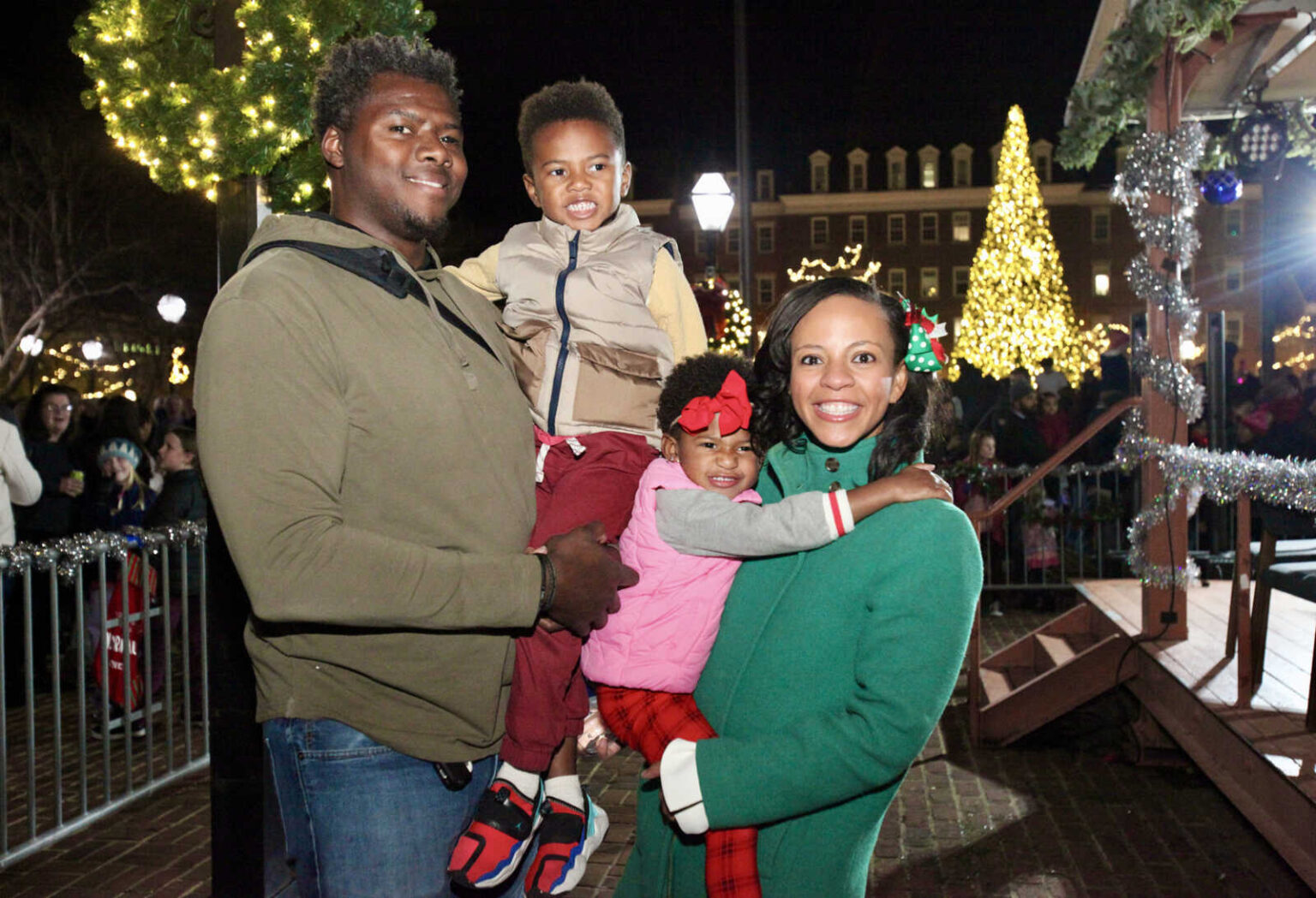 Festive crowds gather in Old Town to celebrate the city’s annual ...
