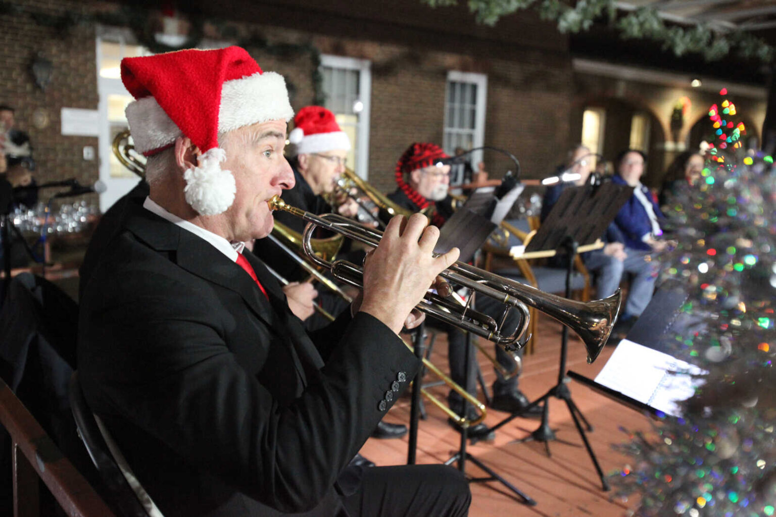 Festive crowds gather in Old Town to celebrate the city’s annual ...