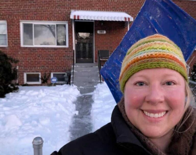 ‘Snow Buddy’ volunteers help clear Alexandria neighbors’ sidewalks ...
