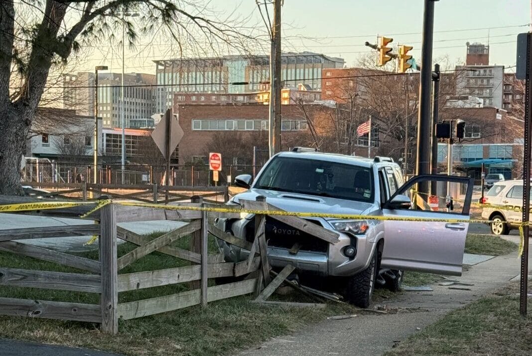 APD: Driver who crashed into Seminary Hill fence was going to hospital ...