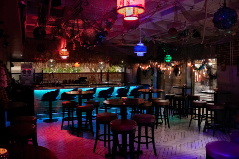 Tiki pop-up bar opens today at waterfront restaurant in Alexandria | ALXnow